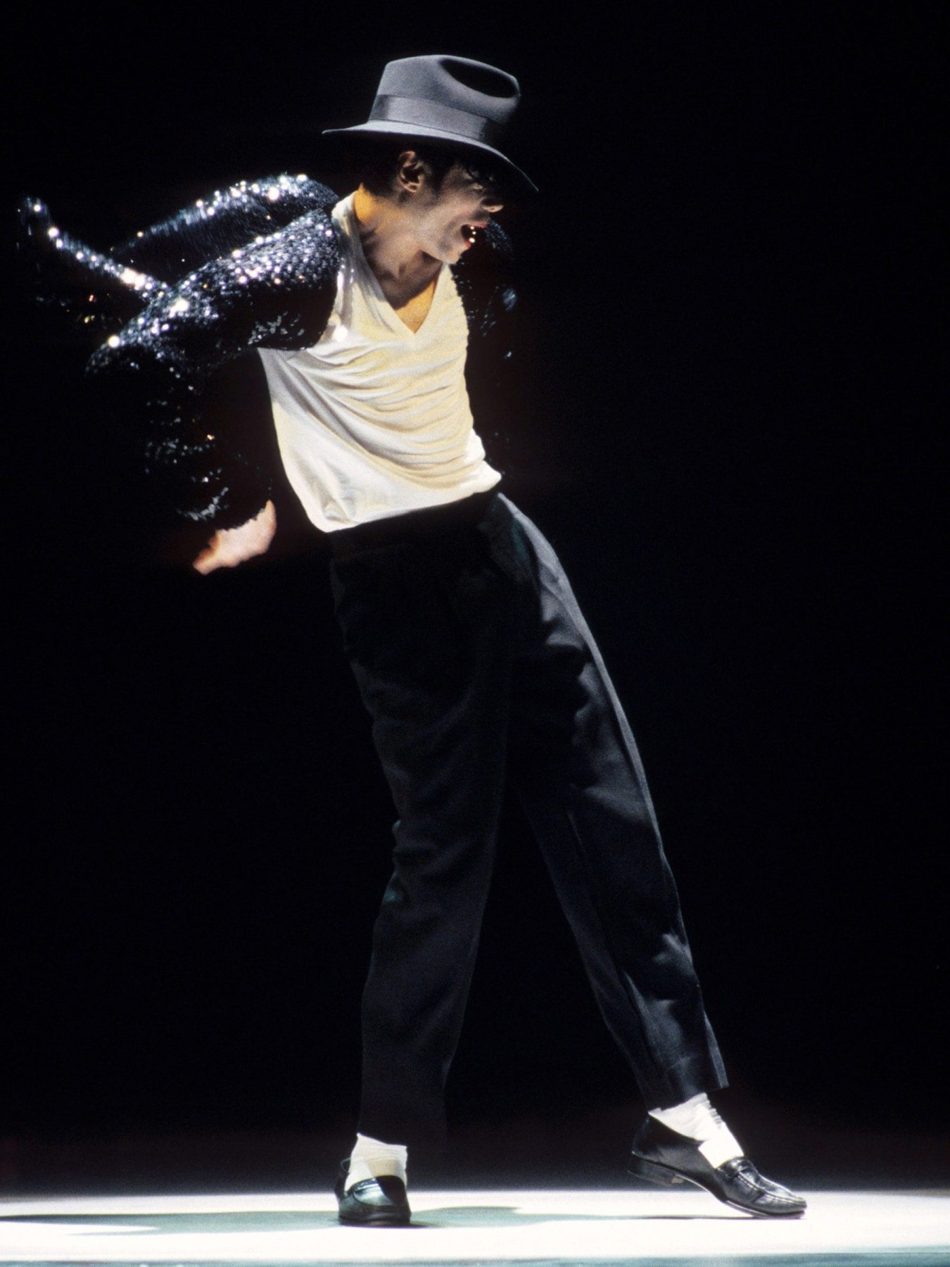 Comment réussir un look en noir et blanc ? – The Color Fashionista